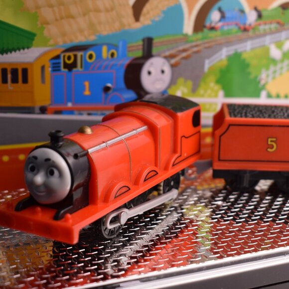 Thomas & Friends | Toys | James Trackmaster Motorized Train Engine ...
